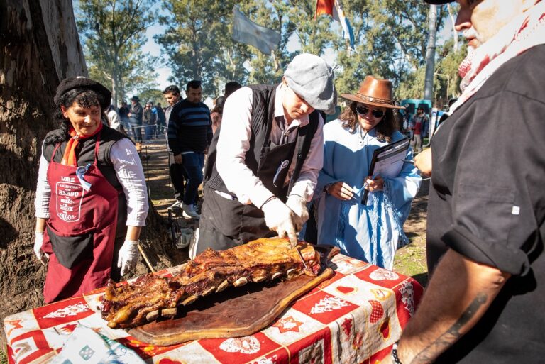Baigorria celebra a la Patria: llega el 3° Concurso de Asado a la ...